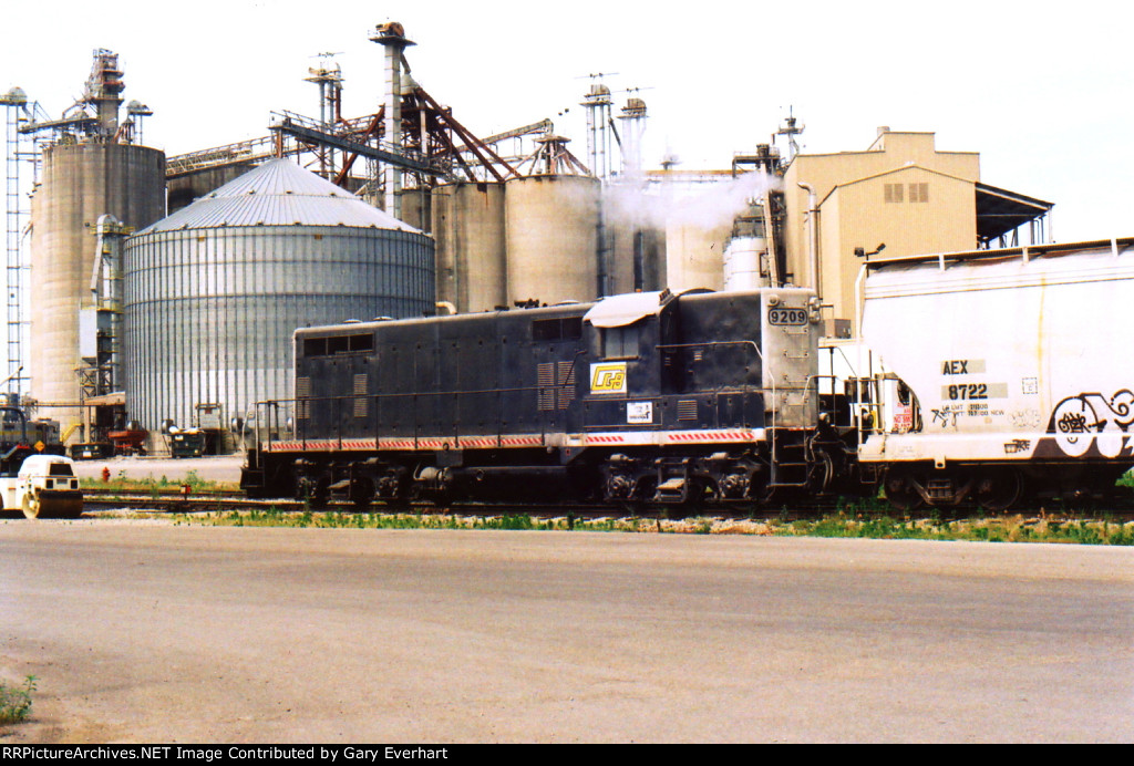 CGRX GP8 #9209 - Consolidated Grain & Barge